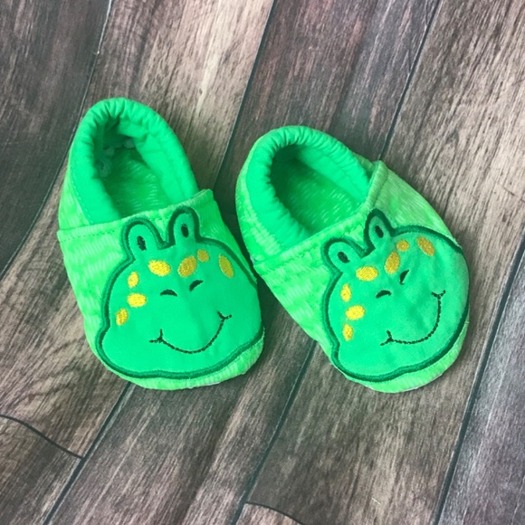 The Time Taxi | Costumes | Frog Baby Booties Baby Shower Gift Baby ...